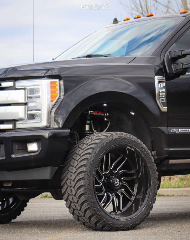 2019 Ford F-250 Super Duty with 24x12 -44 Fuel Hurricane and 35/13.5R24 ...