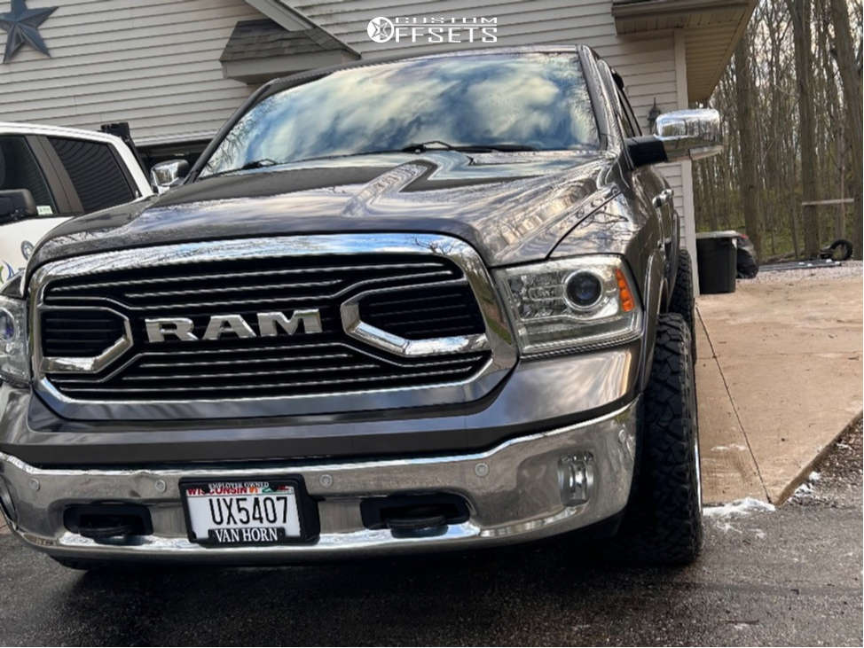 2016 Ram 1500 with 22x12 -51 Vision Sliver and 33/12.5R22 Venom Power ...