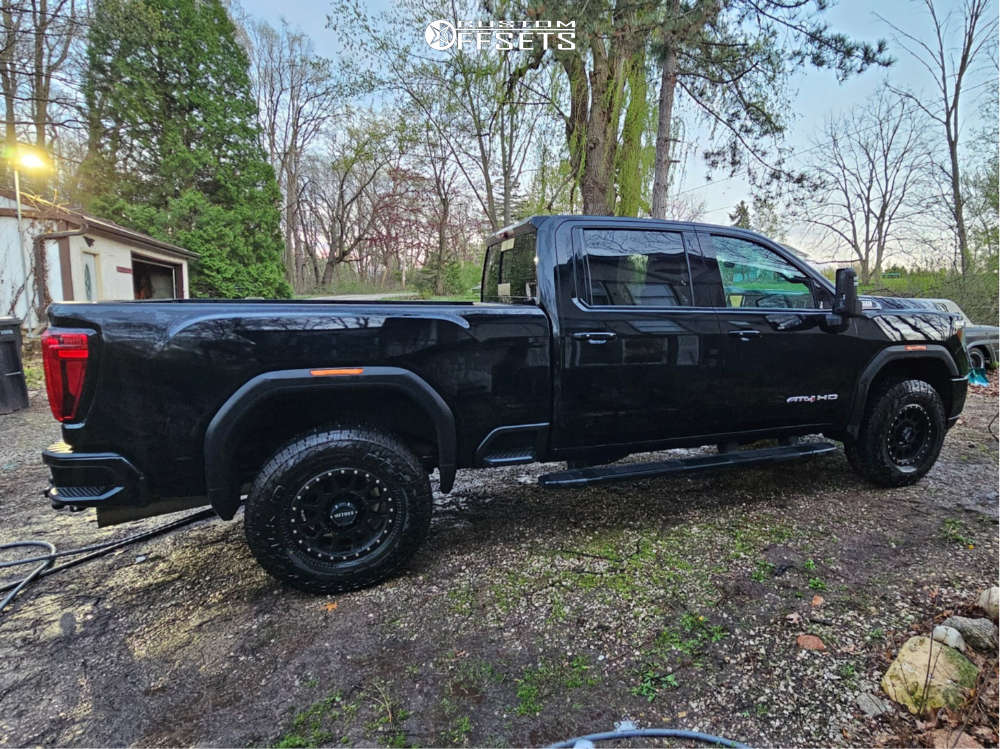 2020 GMC Sierra 2500 HD with 18x9 18 Method Mr305 and 285/75R18 Falken ...
