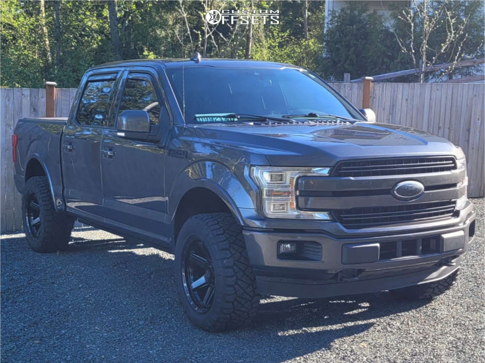 2020 Ford F-150 with 20x10 -18 4Play 4p63 and 33/12.5R20 Nitto Ridge ...