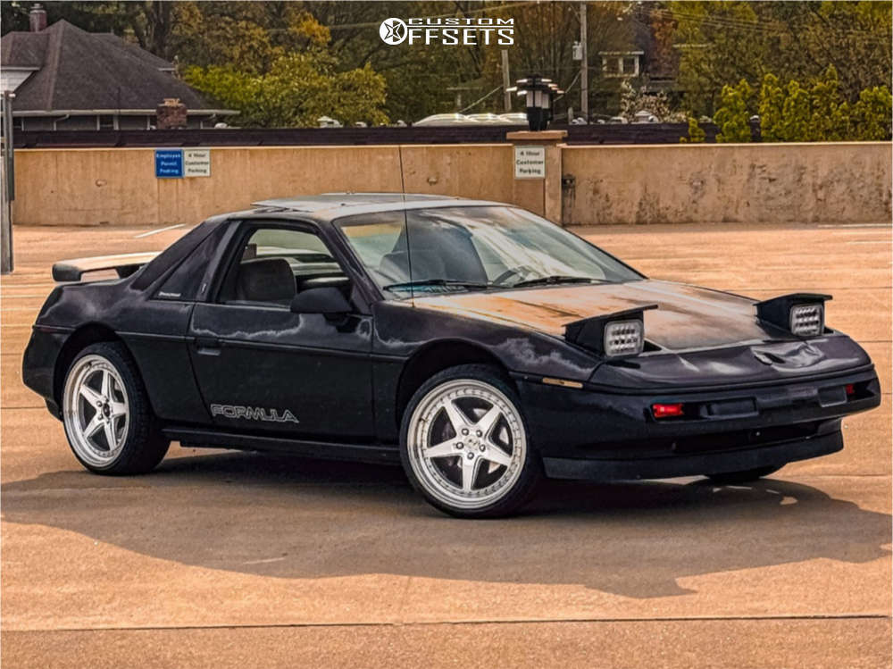 1988 Pontiac Fiero with 18x8.5 35 Aodhan Ds05 and 215/35R18 Lexani ...