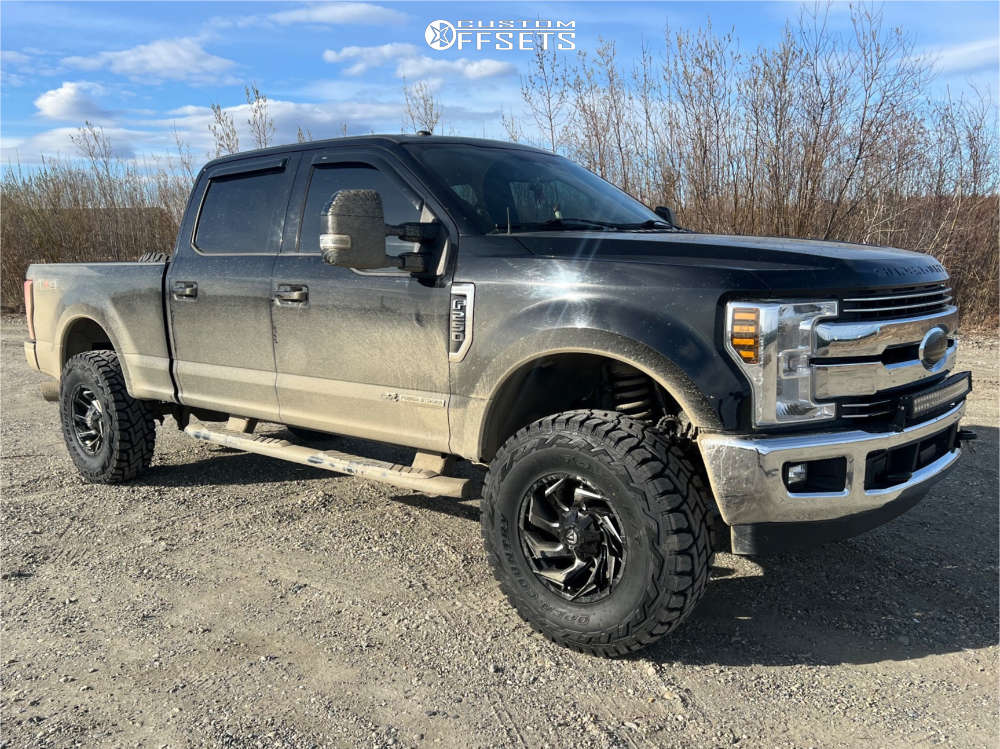 2018 Ford F-250 Super Duty with 18x9 -12 Fuel Reaction and 37/12.5R18 ...