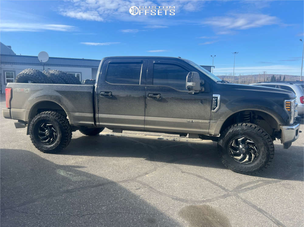 2018 Ford F-250 Super Duty with 18x9 -12 Fuel Reaction and 37/12.5R18 ...