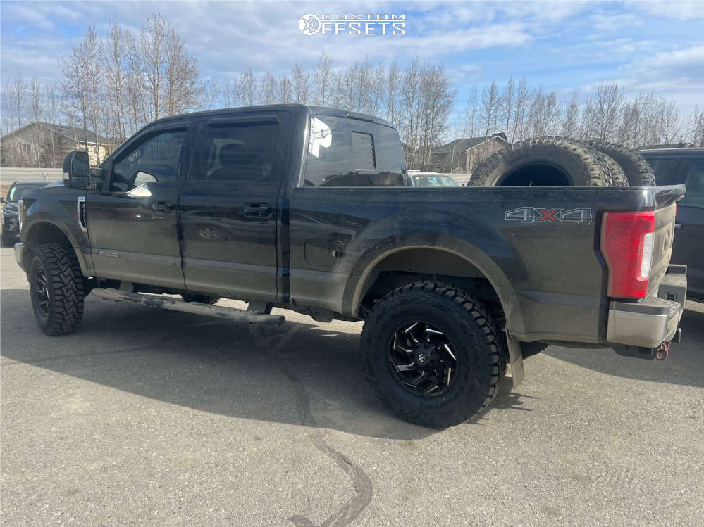 2018 Ford F-250 Super Duty with 18x9 -12 Fuel Reaction and 37/12.5R18 ...