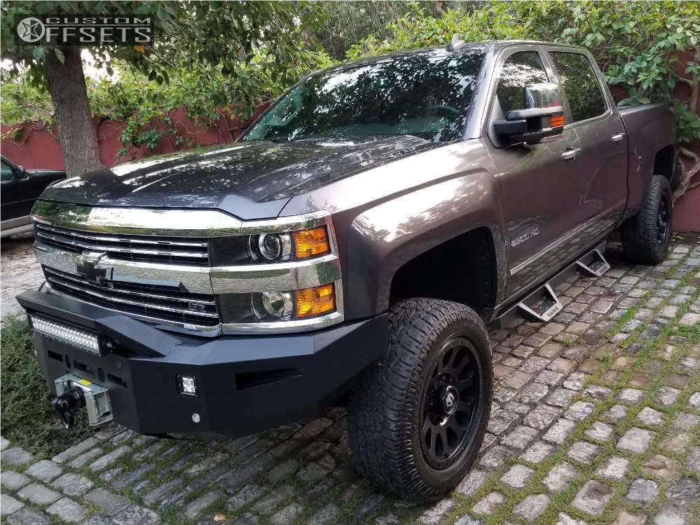 2016 Chevrolet Silverado 2500 HD with 20x9 20 Fuel Vector and 275/60R20 ...