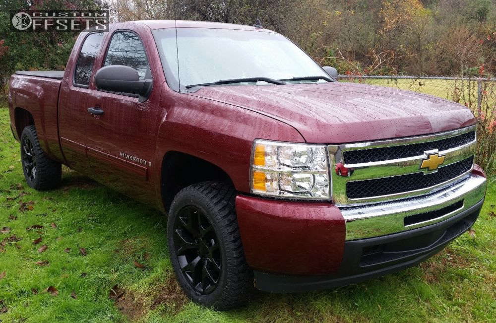 2009 Chevrolet Silverado 1500 with 20x9 27 Replica G04 and 275/55R20 ...