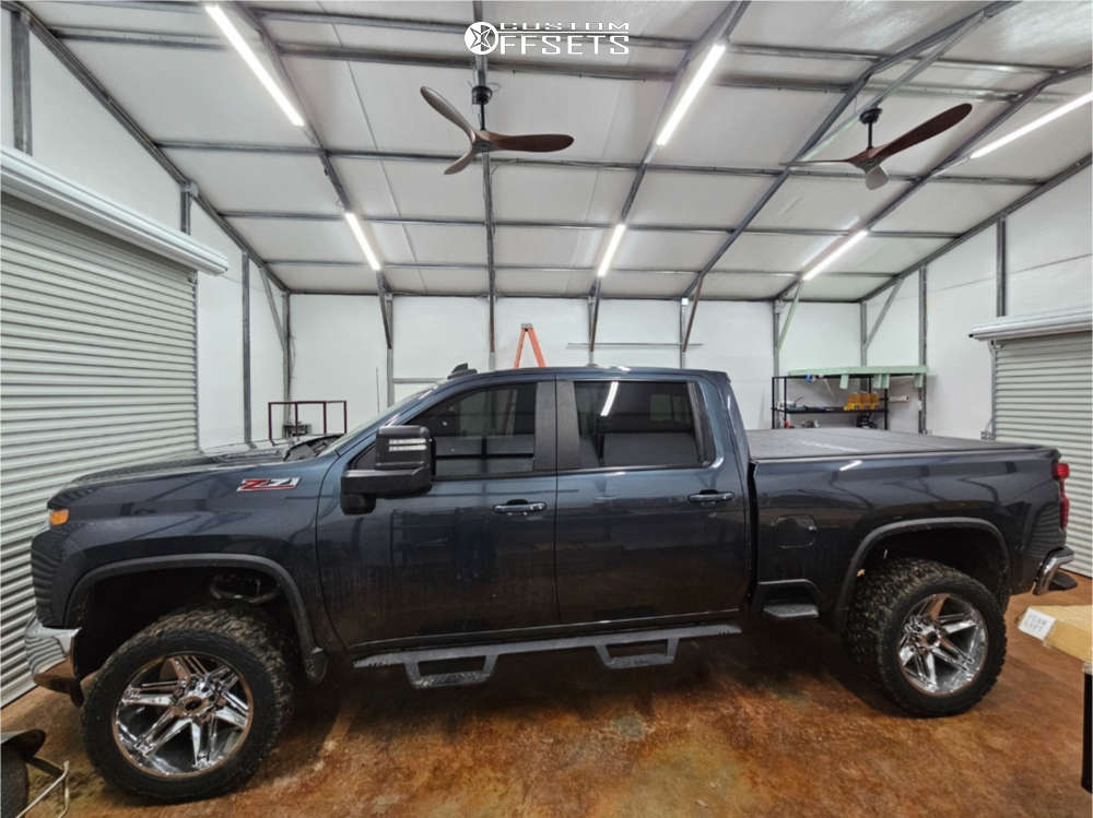2020 Chevrolet Silverado 2500 HD with 22x10 -19 Vision Razor and 35/12 ...