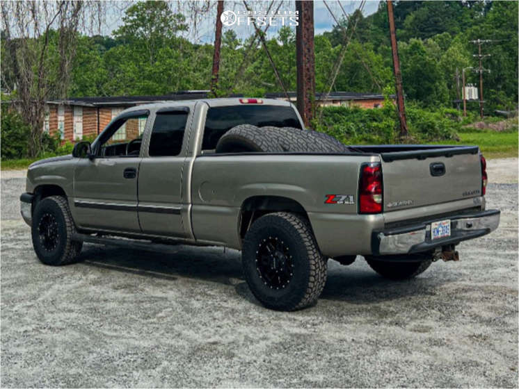 2003 Chevrolet Silverado 1500 with 16x8 0 Raceline Injector and 285 ...