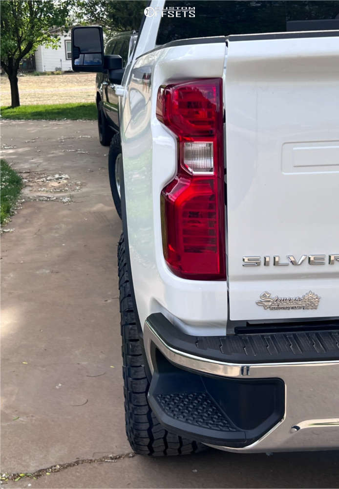 2024 Chevrolet Silverado 2500 HD with 18x9 18 Raceline Ryno and 35/12.5R18 Cooper Discoverer At3 ...