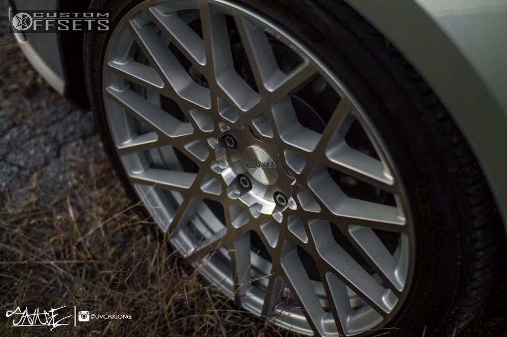 2017 Volkswagen Passat with 19x8.5 45 Rotiform Blq and 235/40R19 ...