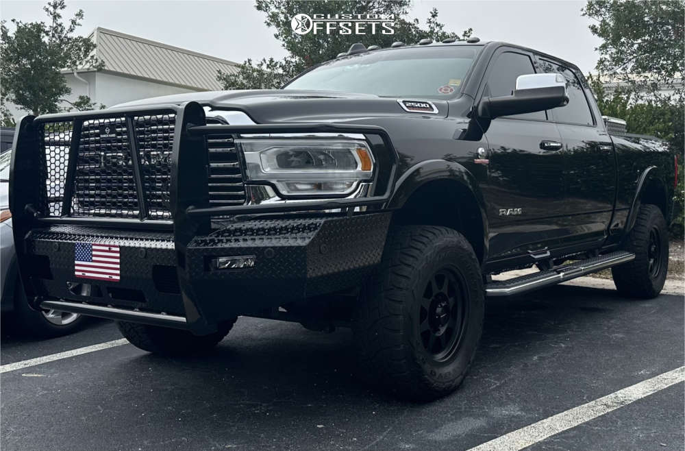 2022 Ram 2500 with 18x9 18 Method Mr701 Hd and 35/12.5R18 Toyo Tires ...