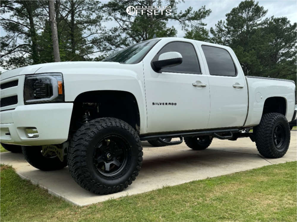 2011 Chevrolet Silverado 1500 with 18x9 -12 Fuel Shok and 35/12.5R18 ...