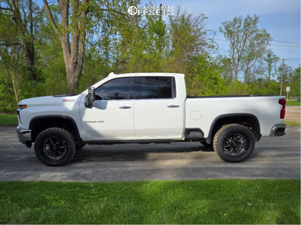 2021 Chevrolet Silverado 2500 HD with 22x10 -25 Hostile Lunatic and 35/ ...