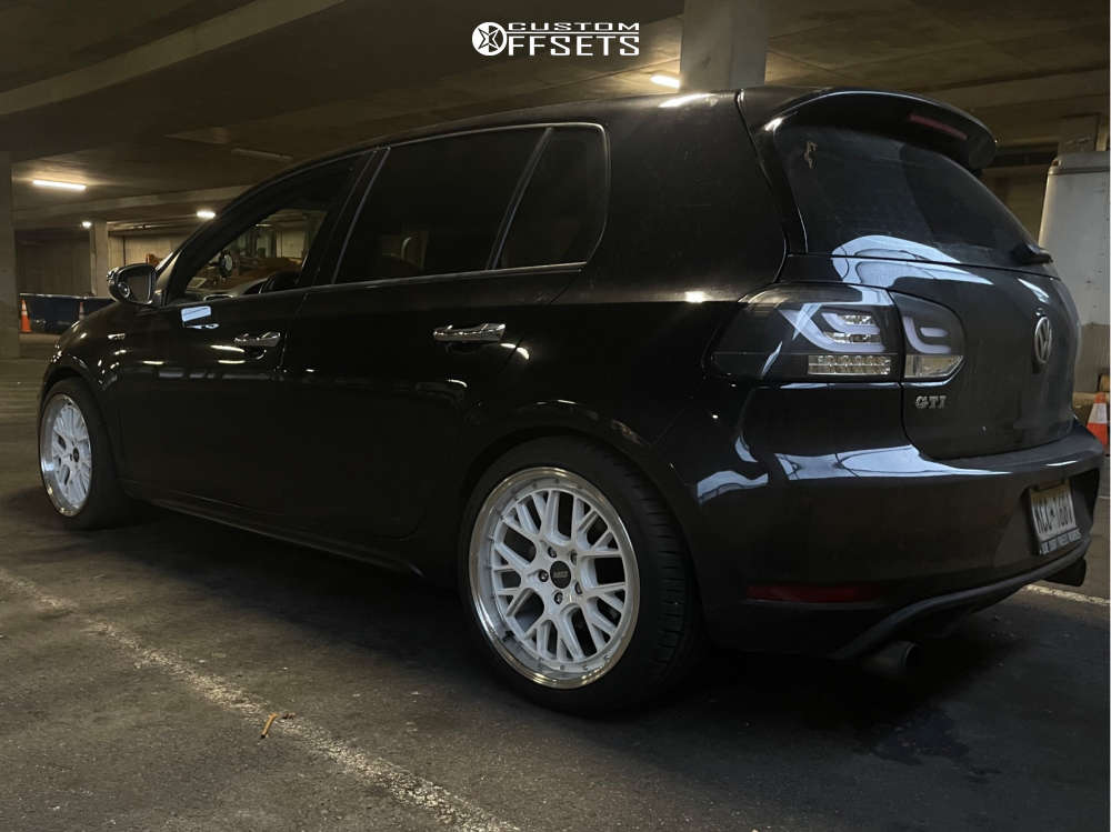 2013 Volkswagen GTI with 18x8.5 30 ESR Cs11 and 225/40R18 Toyo Tires ...