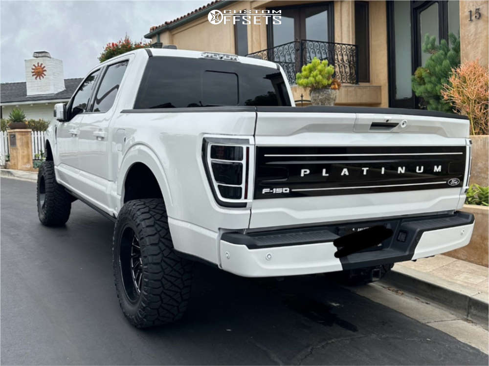 2022 Ford F-150 with 20x10 -25 ARKON OFF-ROAD Caesar and 35/12.5R20 ...