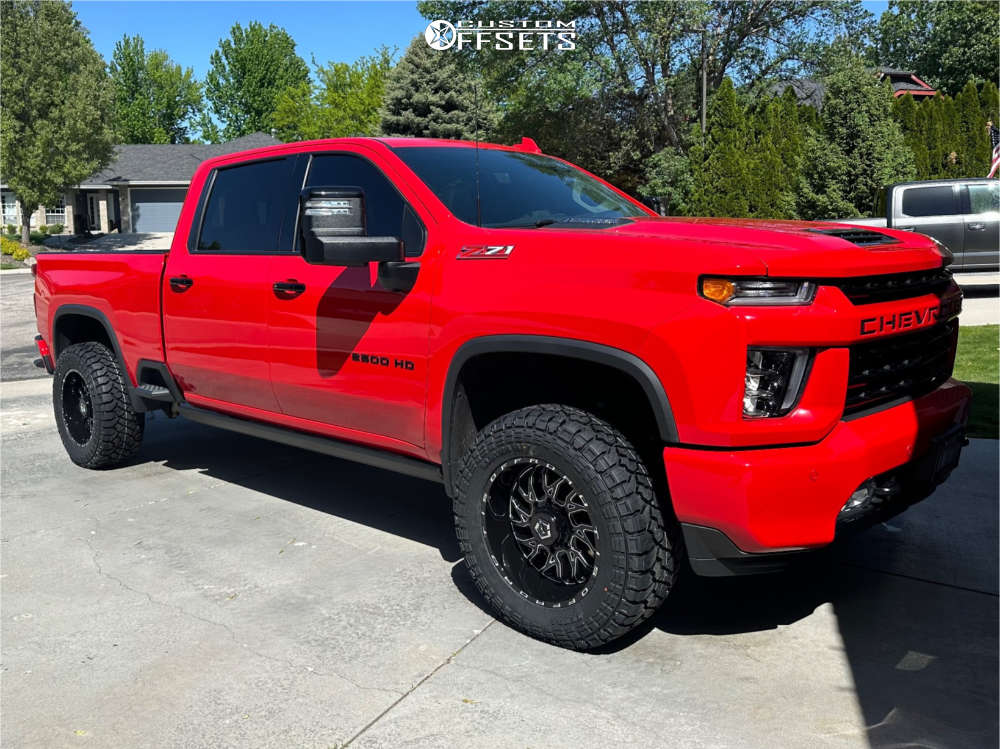 2022 Chevrolet Silverado 2500 HD with 20x10 -25 TIS 544bm and 35/12 ...
