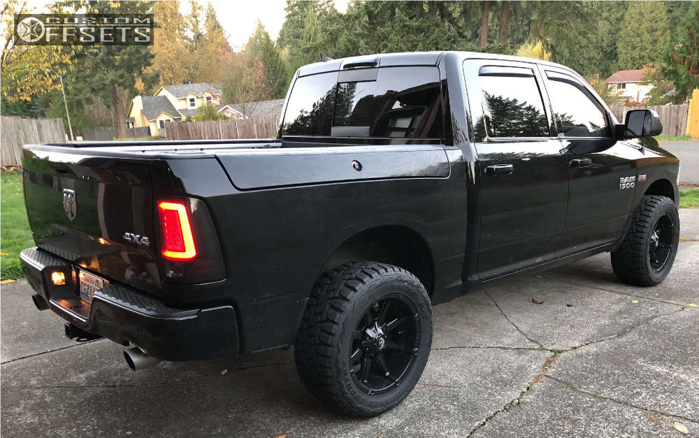 2014 Ram 1500 with 20x10 -24 Fuel Coupler and 33/12.5R20 Toyo Tires ...
