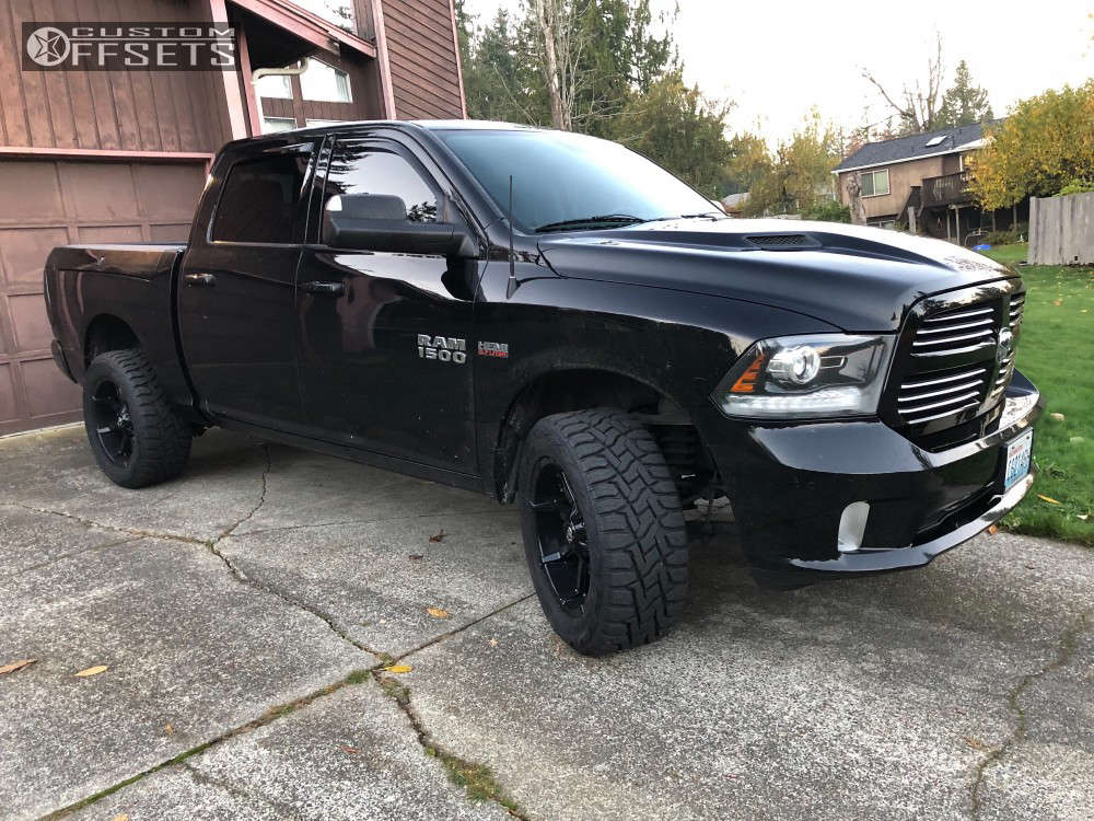 2014 Ram 1500 with 20x10 -24 Fuel Coupler and 33/12.5R20 Toyo Tires ...