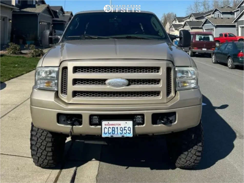 2005 Ford Excursion with 18x9 -12 Method MR305 and 37/12.5R18 ...