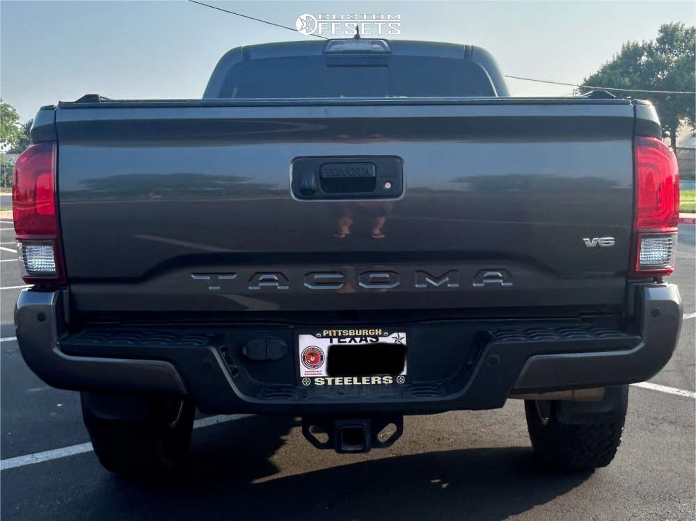 2019 Toyota Tacoma with 16x8 -6 Ultra Type 62 and 265/75R16 General ...