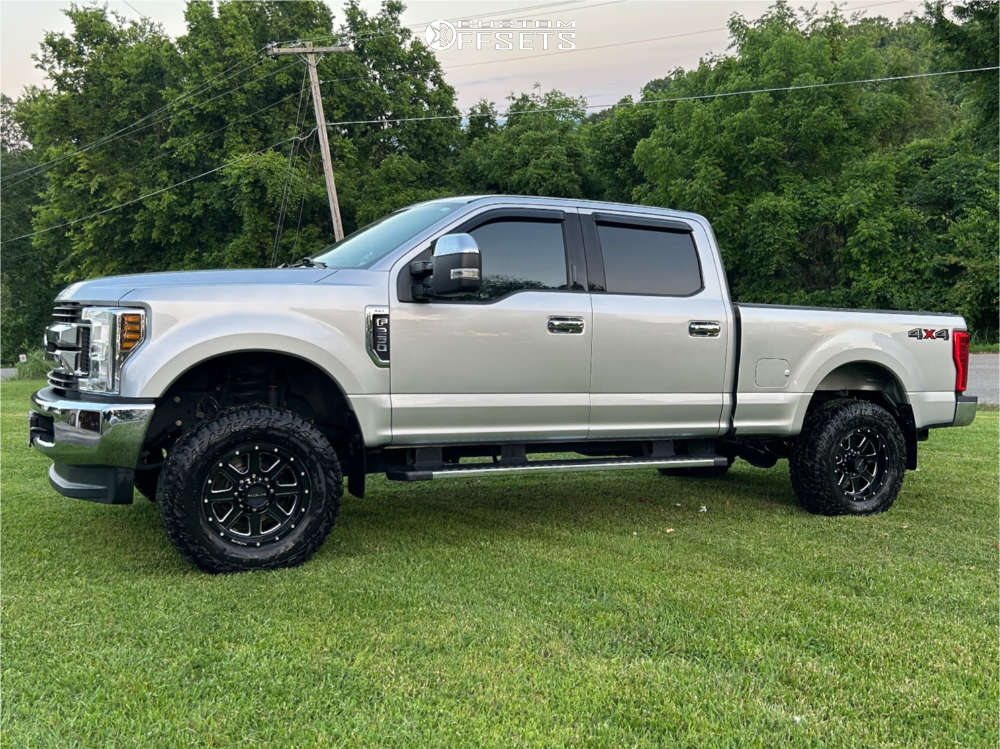 2018 Ford F-250 Super Duty with 18x9 -12 Raceline Hostage and 295/70R18 ...