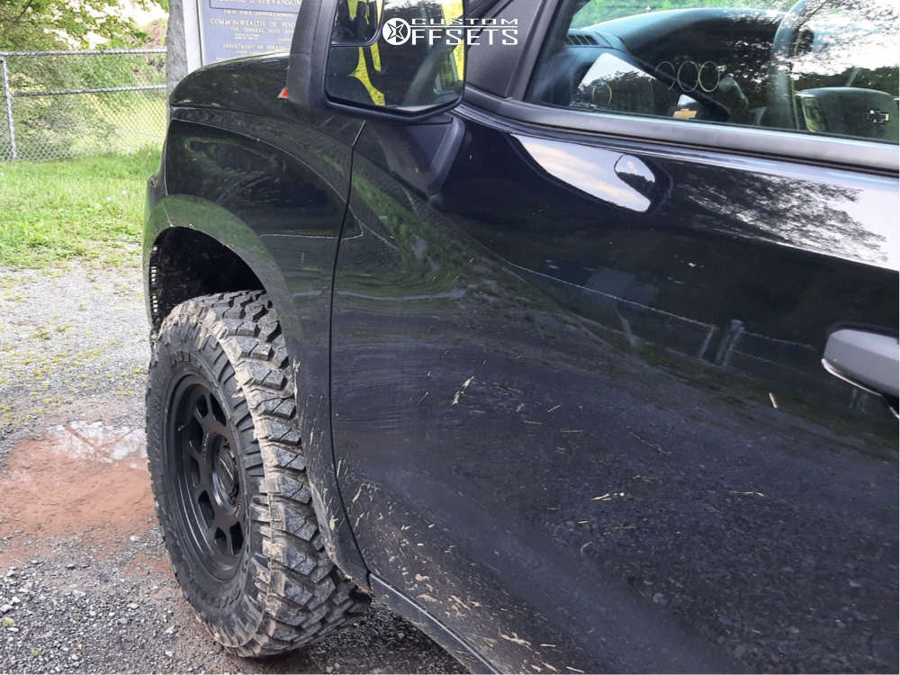 2021 Chevrolet Silverado 1500 with 18x9 0 Method Mr705 and 295/70R18 ...
