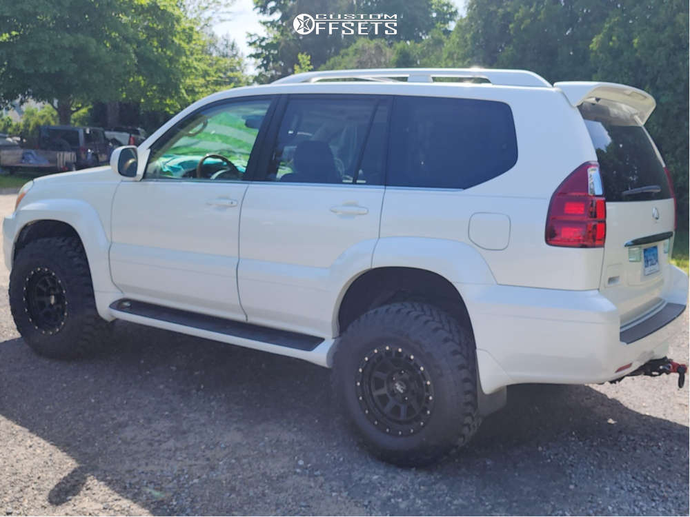 2007 Lexus GX470 with 17x9 -12 Rocktrix RT114 and 285/70R17 Falken ...