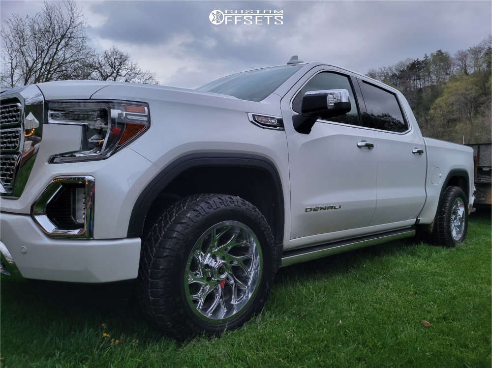 2019 GMC Sierra 1500 with 20x10 -18 Fuel Runner and 285/55R20 Milestar ...