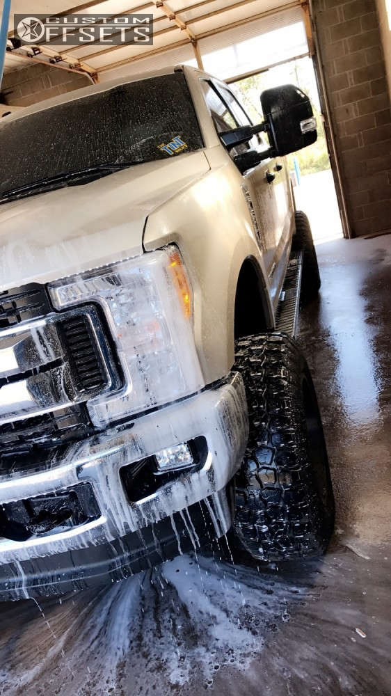2017 Ford F-250 Super Duty with 20x12 -44 Moto Metal Mo975 and 37/12 ...