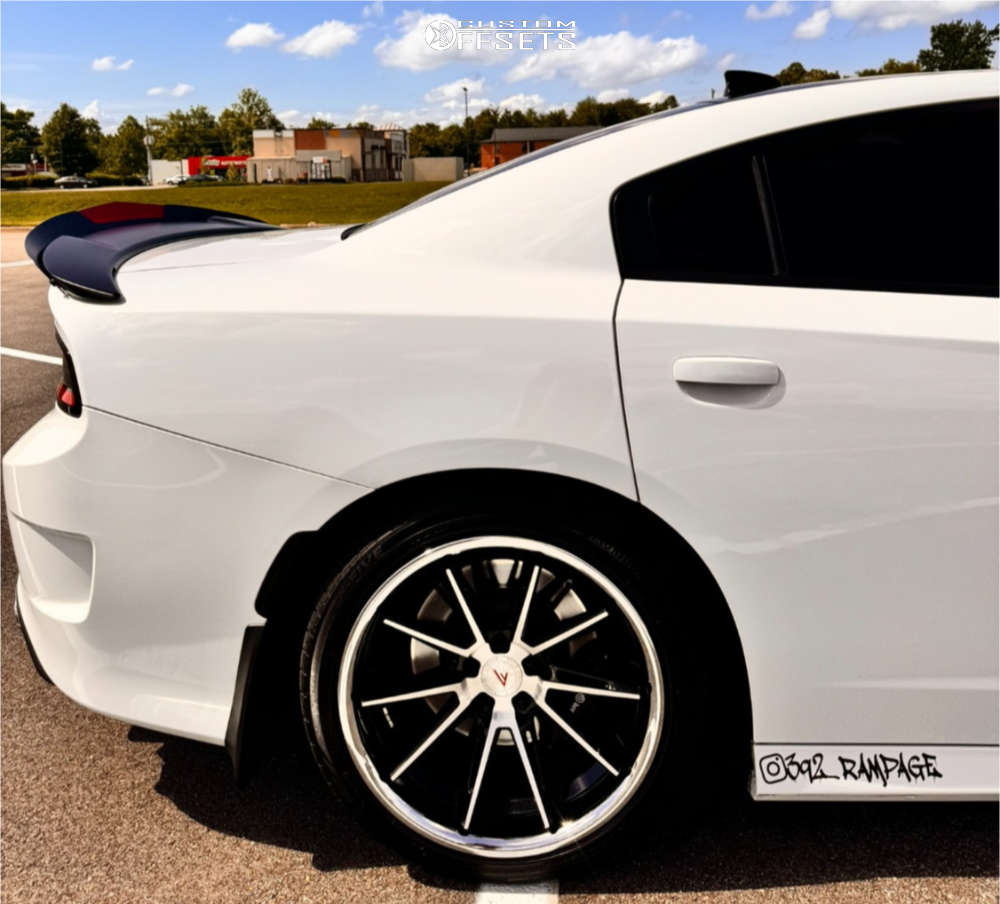 2021 Dodge Charger with 20x9 15 Ferrada Cm2 and 265/30R20 Lionhart Lh ...