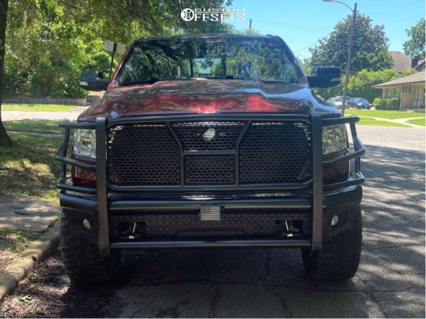 2019 Ram 1500 with 20x10 -48 KMC Km235 and 37/13.5R20 Cooper Discoverer ...