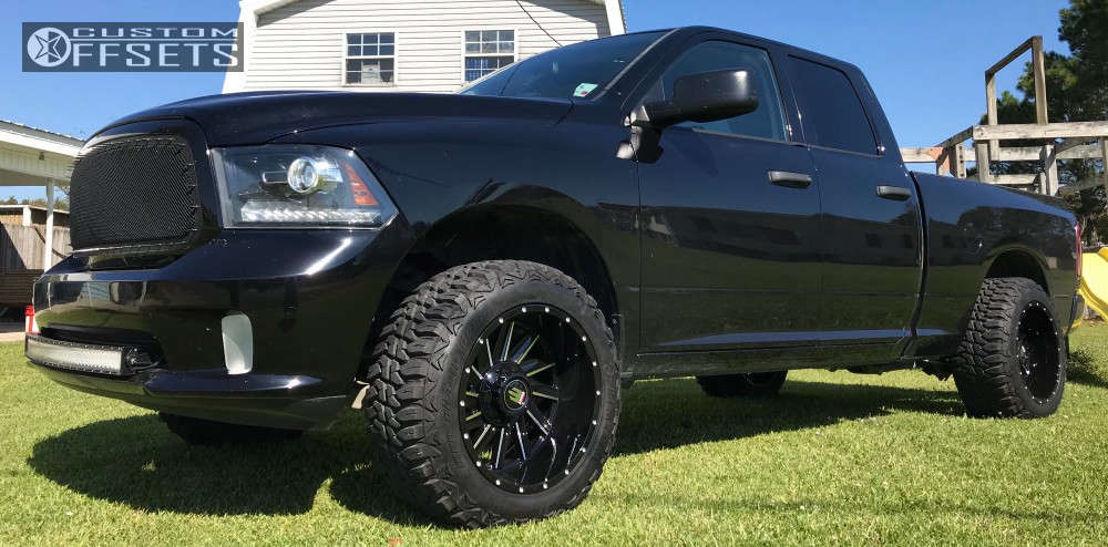 2014 Ram 1500 with 20x12 -44 American Truxx Striker and 33/12.5R20 Haida Mud Champ and Leveling ...