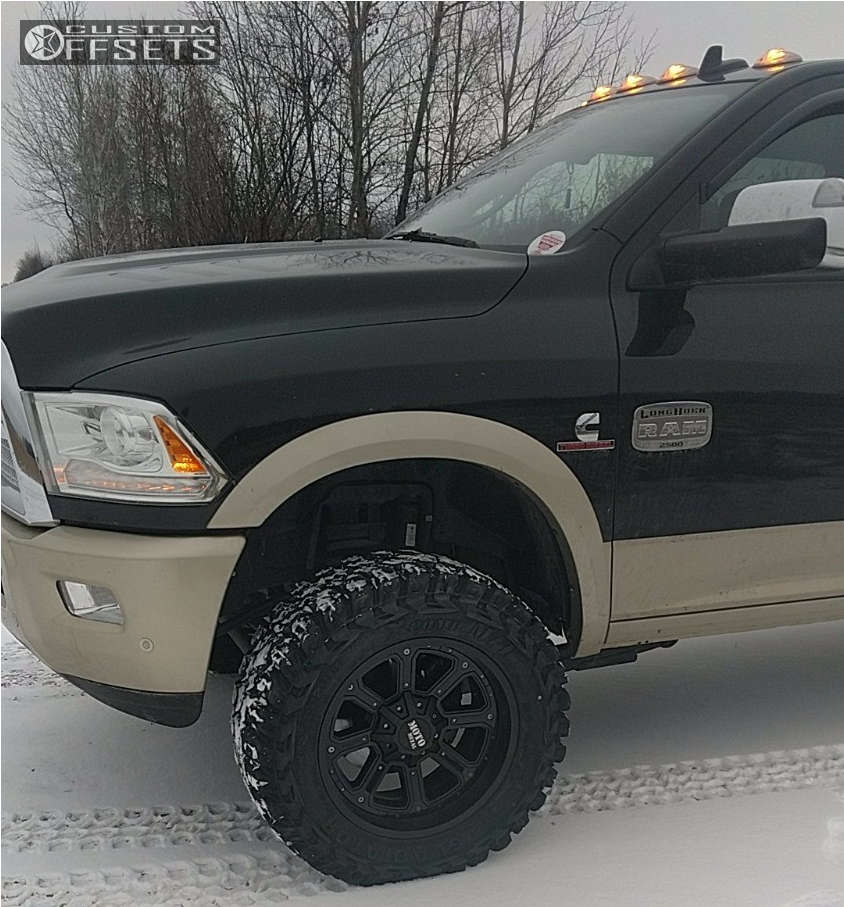 2016 Ram 2500 with 20x10 -24 Moto Metal Mo984 and 35/12.5R20 Gladiator ...