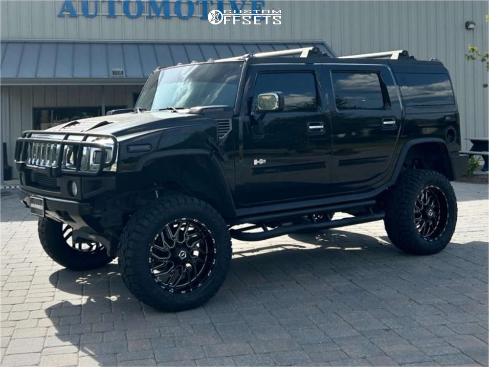 2004 Hummer H2 with 22x10 -19 TIS 544bm and 37/13.5R22 Miletrip Tp99 R ...