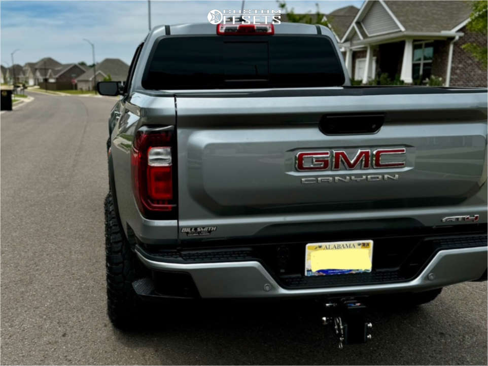 2024 GMC Canyon with 17x9 -12 Method Mr703 and 285/75R17 Falken ...