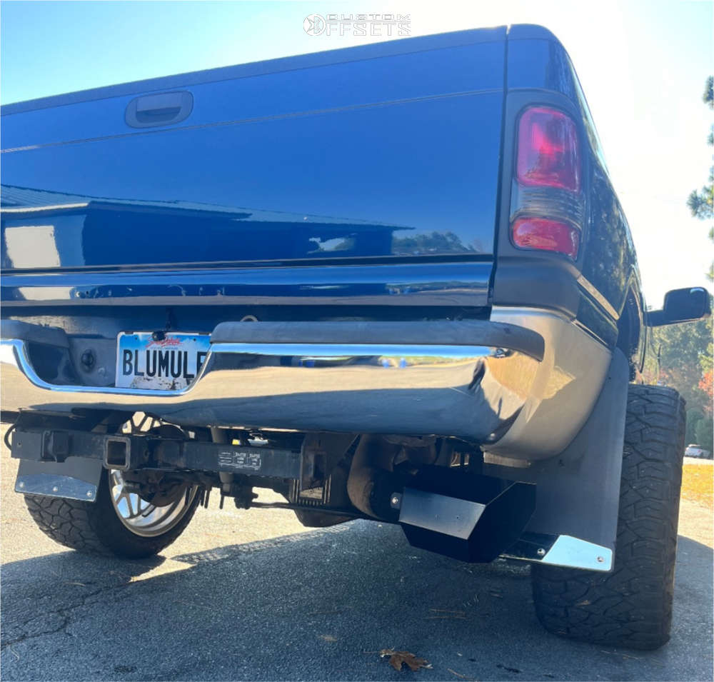 2001 Dodge Ram 2500 with 22x14 -76 KG1 Forged Veteran and 33/14.5R22 ...