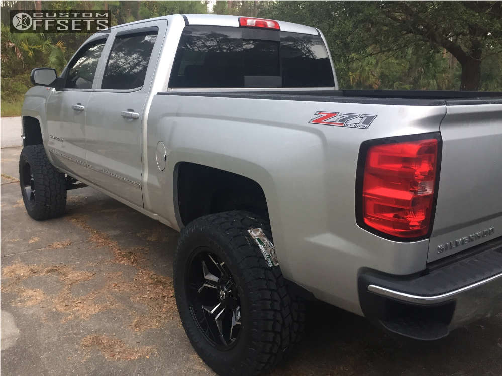 2015 Chevrolet Silverado 1500 with 20x10 -18 Fuel Avenger and 35/12 ...