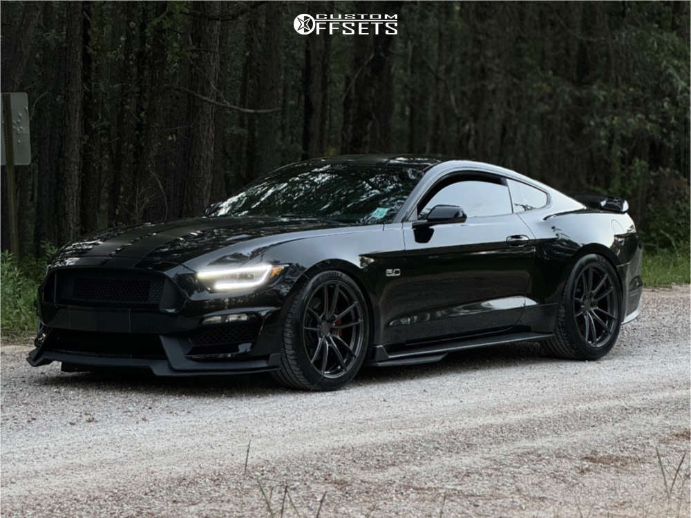 2016 Ford Mustang with 20x10 33 Velgen Vf5 and 275/35R20 Michelin Pilot ...