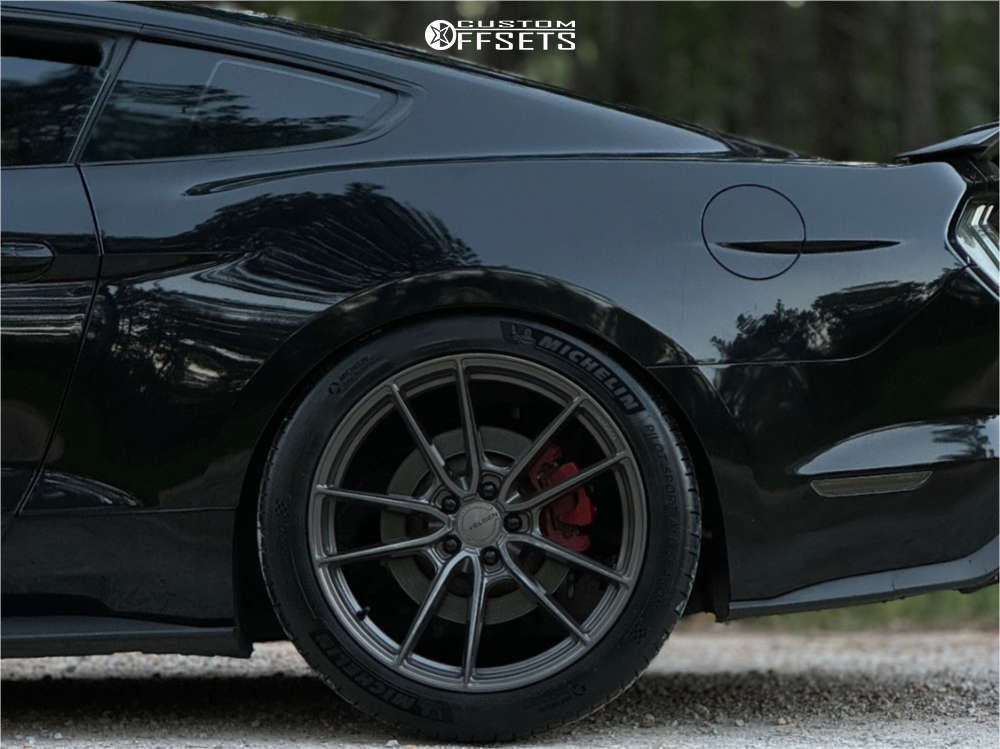 2016 Ford Mustang with 20x10 33 Velgen Vf5 and 275/35R20 Michelin Pilot ...
