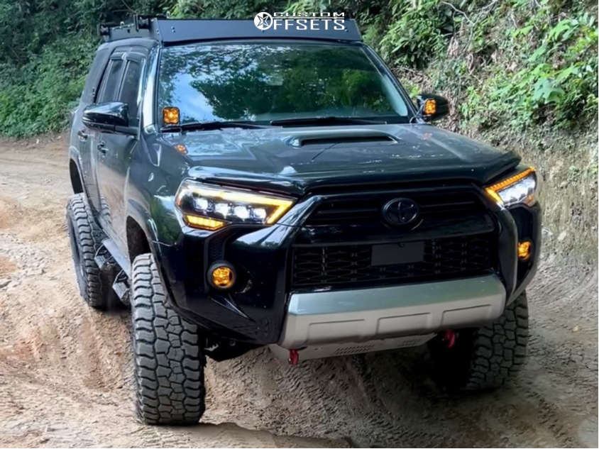2023 Toyota 4Runner with 17x9 -38 Falcon Off-Road T8 and 315/70R17 ...