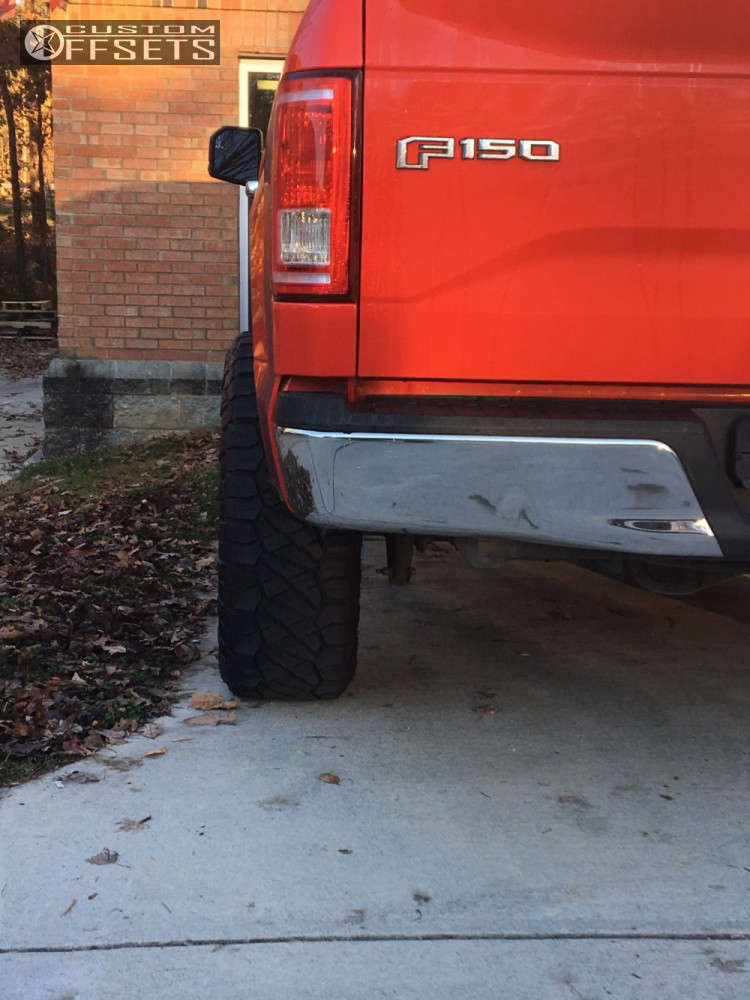 2015 Ford F-150 with 18x9 -12 Gear Off-Road Challenger and 295/70R18 ...
