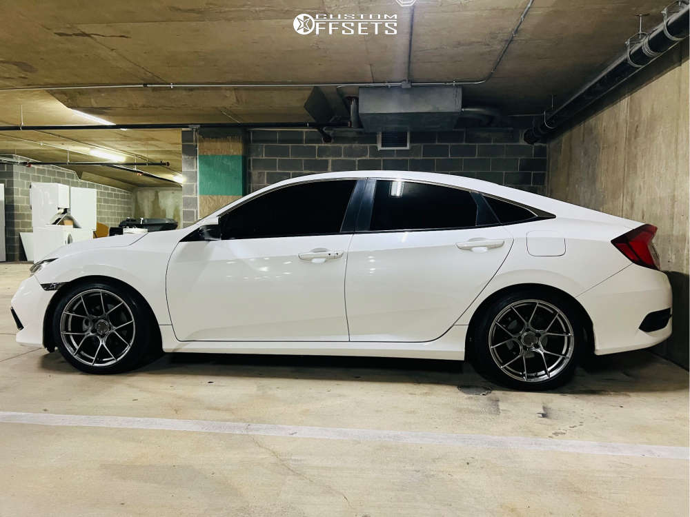 2019 Honda Civic with 18x8.5 35 Aodhan Ah11 and 235/40R18 Falken Ziex ...