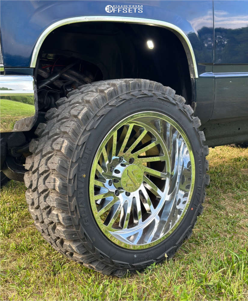 1989 Chevrolet K2500 with 22x12 -51 ARKON OFF-ROAD Caesar and 35/12 ...
