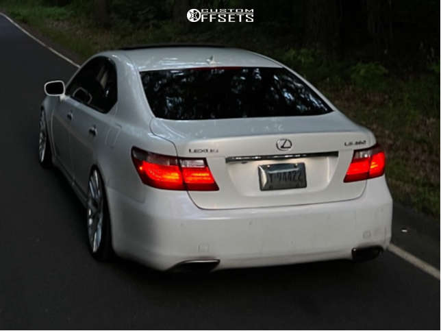 2007 Lexus LS460 with 20x9 30 Aodhan Aff9 and 235/35R20 Lexani Lx ...