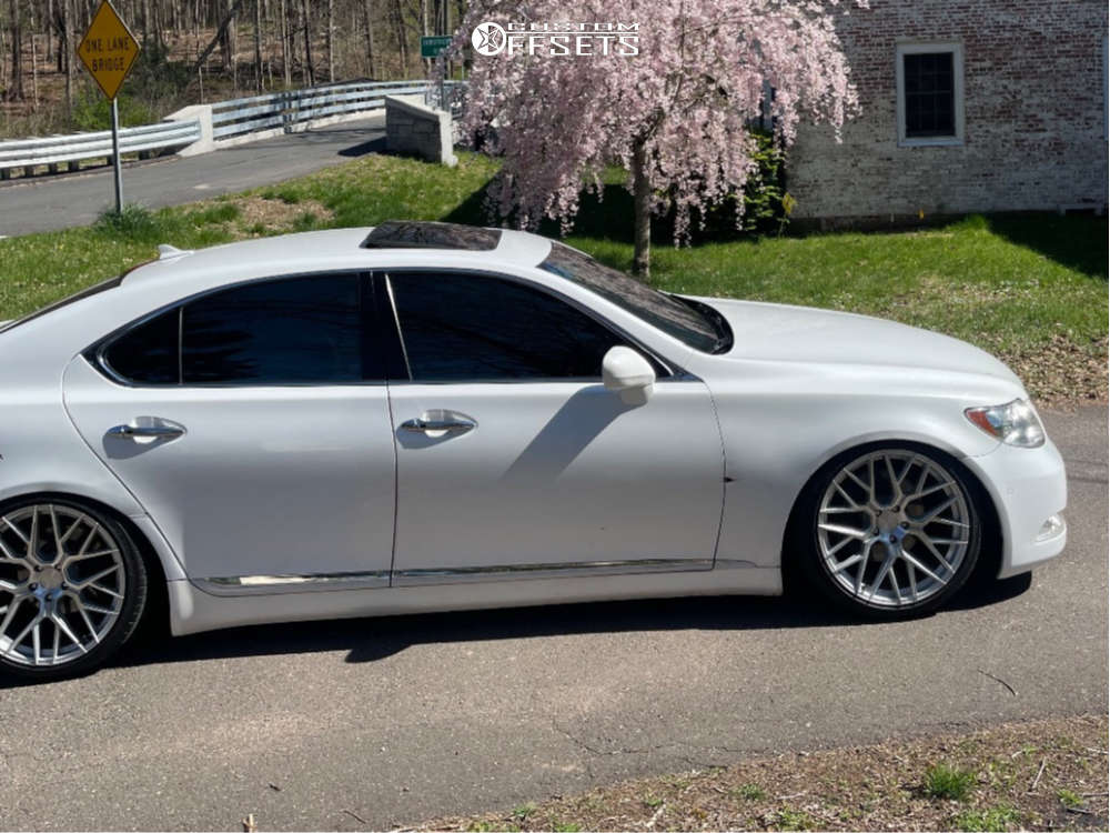 2007 Lexus LS460 with 20x9 30 Aodhan Aff9 and 235/35R20 Lexani Lx ...