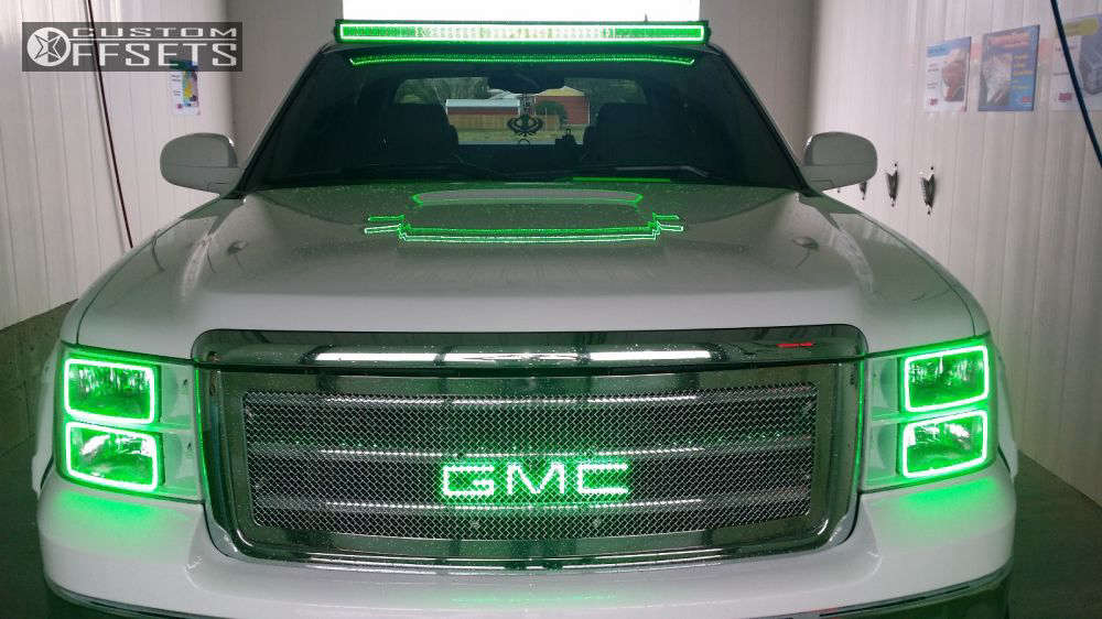 2013 GMC Sierra 1500 with 22x14 -76 American Force VECTOR FP and 325 ...