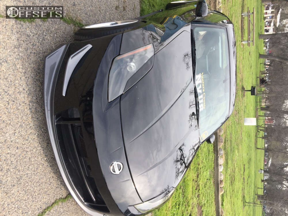 2003 Nissan 350Z with 18x10.5 6 Work VS KF and 235/40R18 Hankook Ventus ...