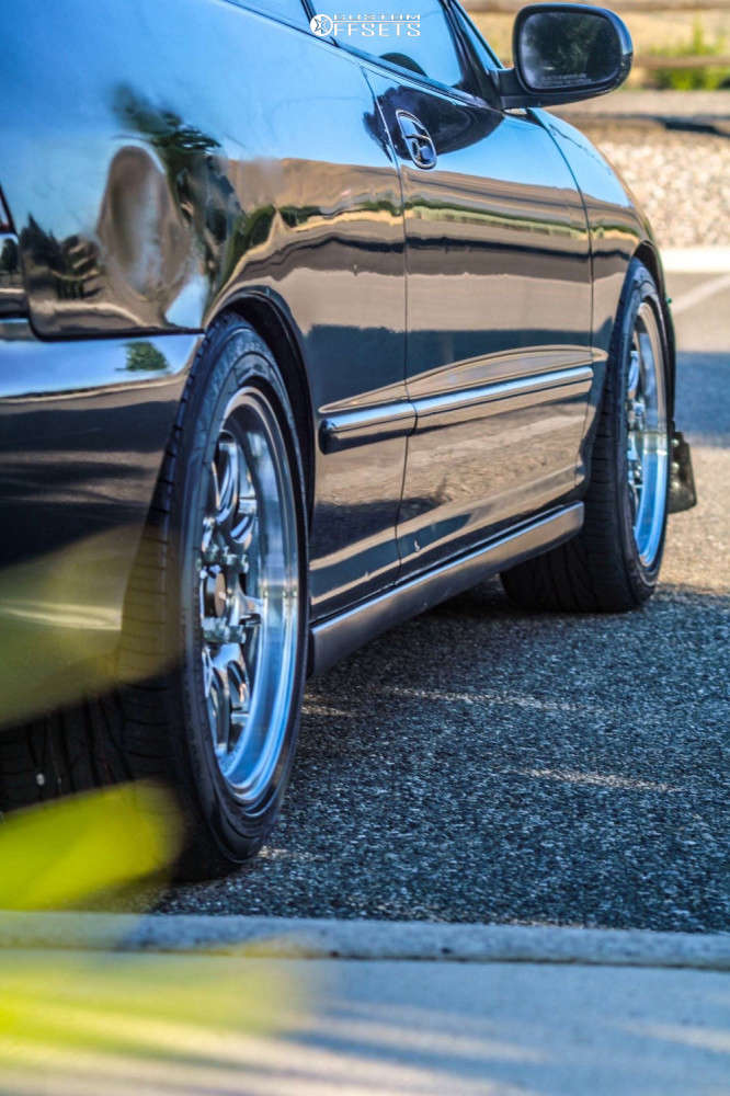 1995 Acura Integra with 15x7.5 35 Konig Countergram and 195/50R15 Toyo ...