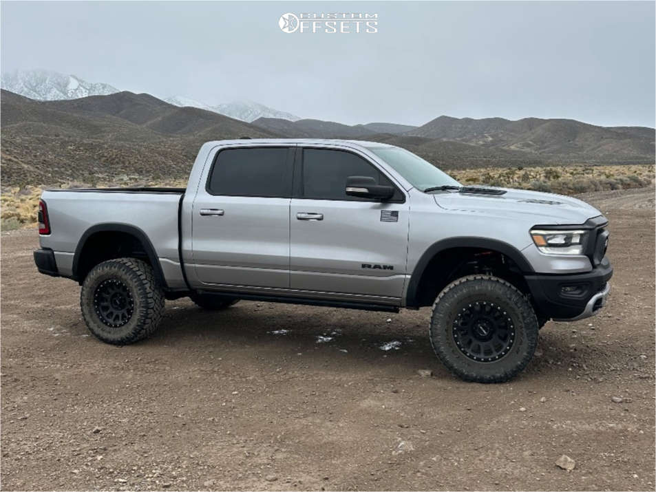 2020 Ram 1500 with 18x9 18 Method Mr305 and 35/12.5R18 Goodyear ...