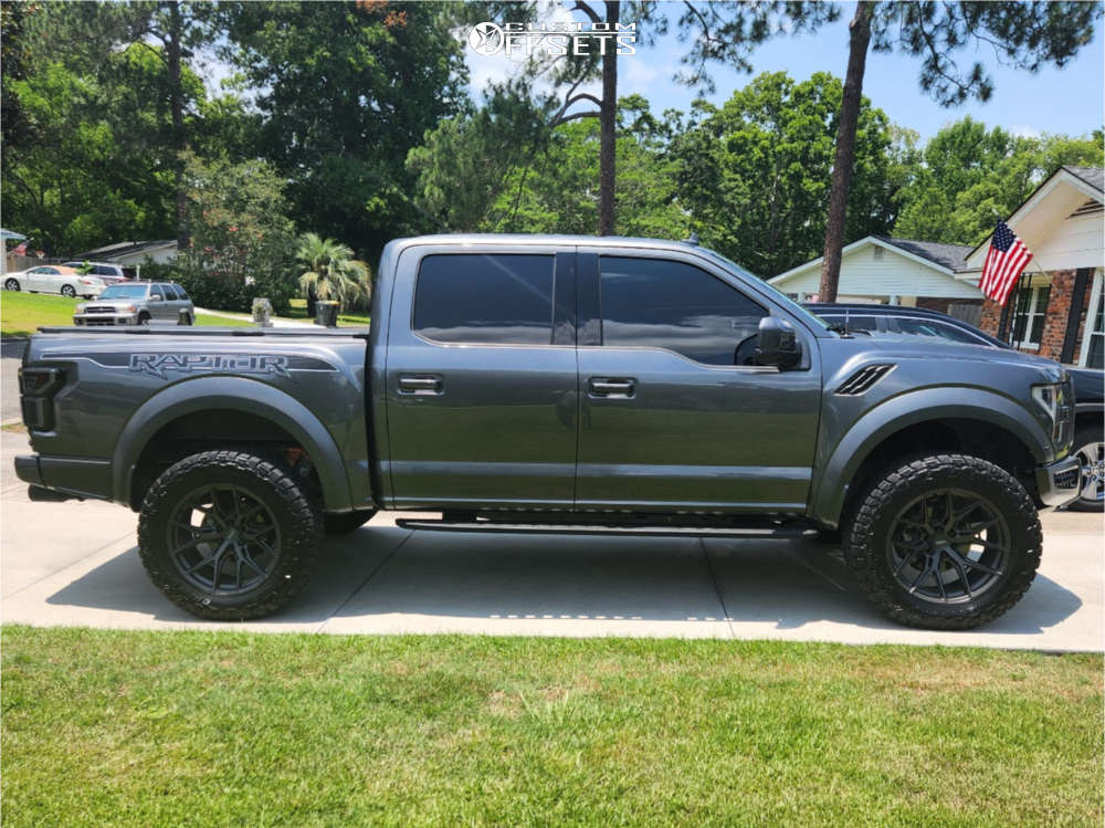 2019 Ford F-150 with 22x10 -18 Vossen Hf6-4 and 37/12.5R22 Toyo Tires ...